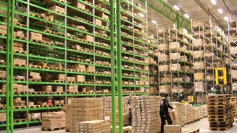 Solutions - Industries - Warehousing | Logisnext Europe